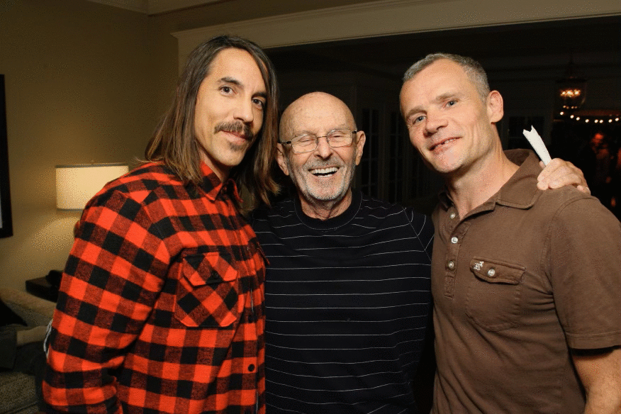 CHART FINAL: SWIFT, SZA START 2023 WITH A BUZZER-BEATER