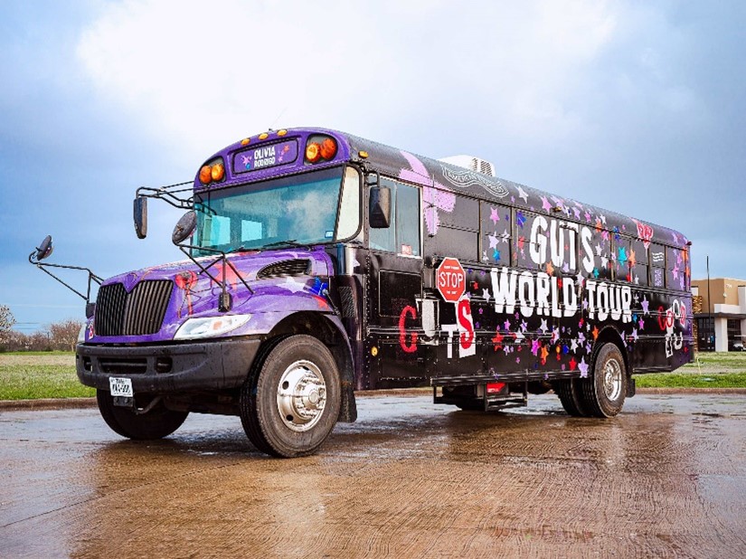 RODRIGO REVS UP GUTS BUS FOR FANS