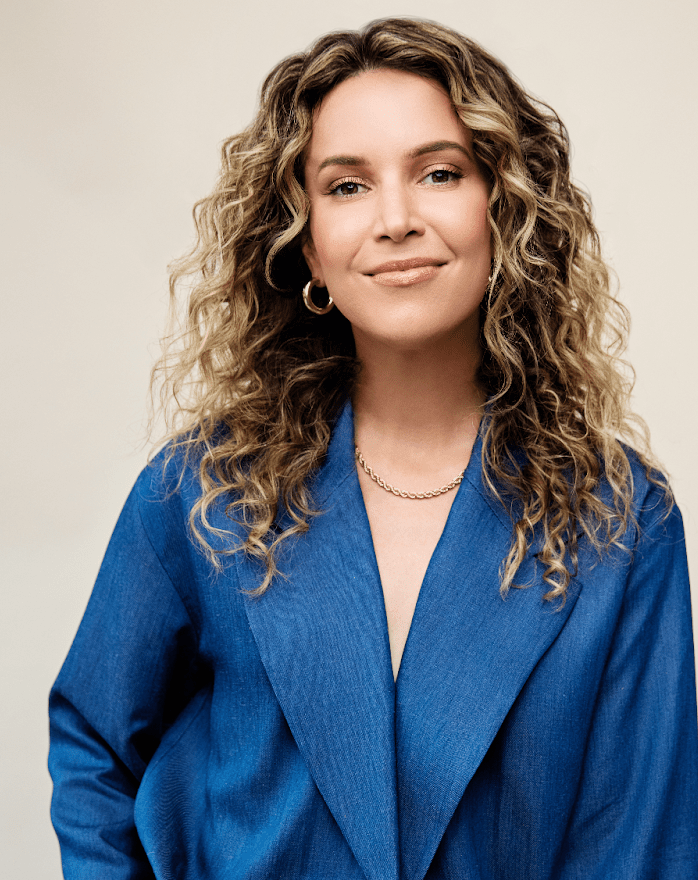 KINNEY TO REPUBLIC CORPS AS ARTIST, LABEL STRATEGY EVP