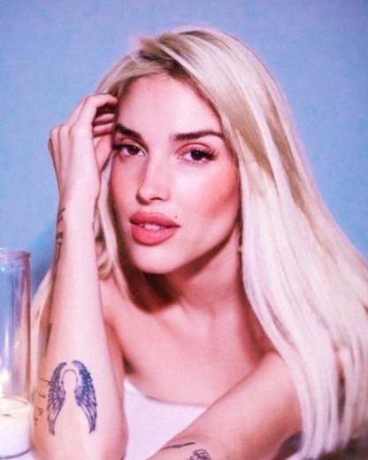 ELENA ROSE'S ODE TO VENEZUELA