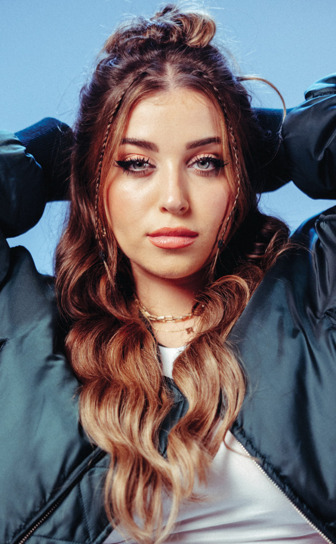 Rachel Grae (FrtyFve)