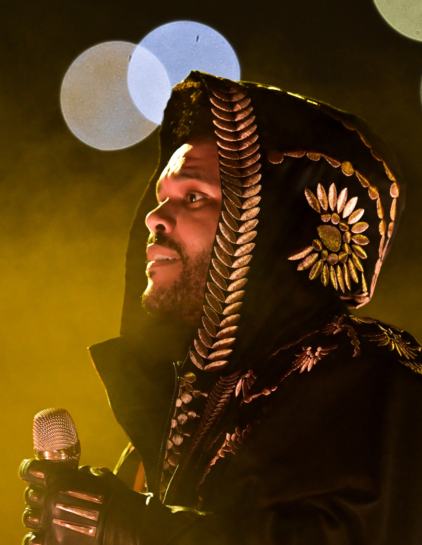 U.K. MIDWEEKS: THE WEEKND EYES 4TH #1 LP