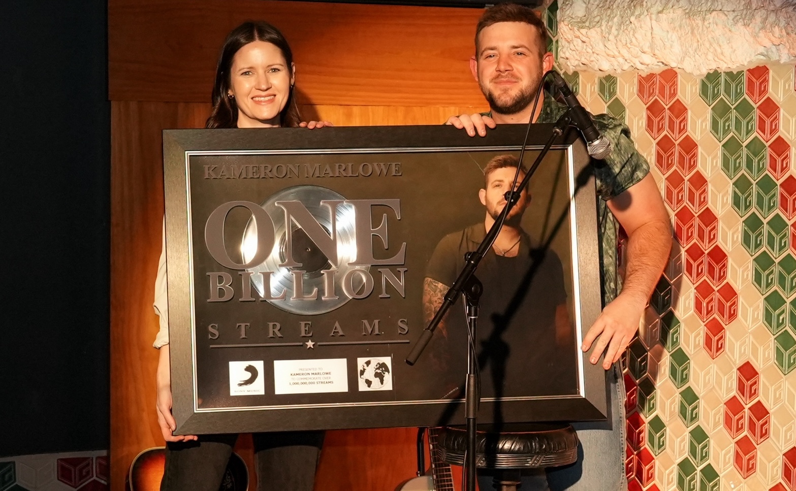 KAMERON MARLOWE JOINS THE BILLI CLUB