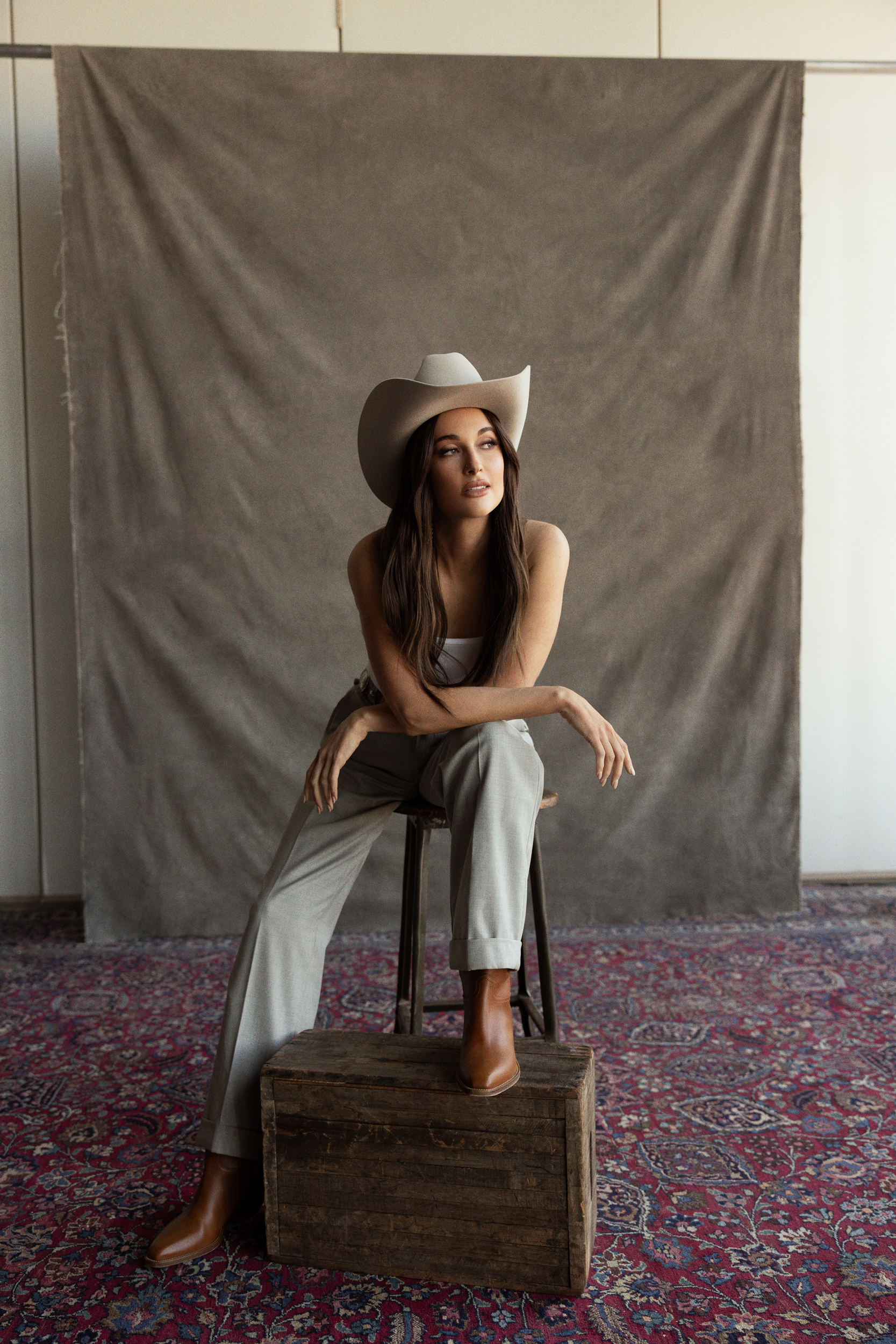 KACEY SPEEDS BACK ONTO LOST HIGHWAY