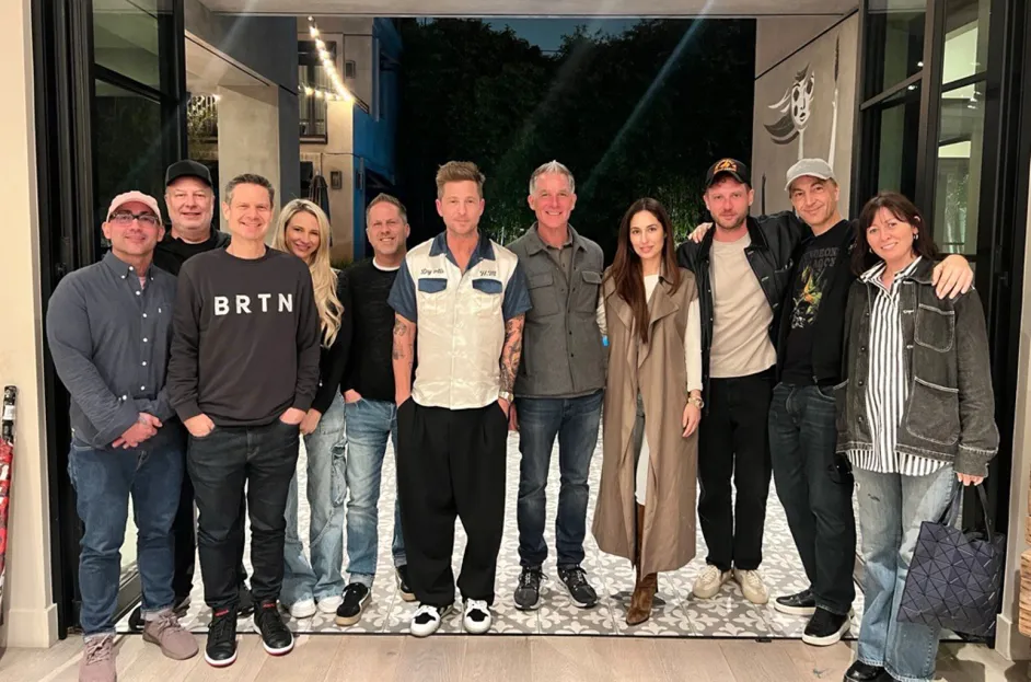 ONEREPUBLIC INKS GLOBAL RECORDING DEAL WITH BMG