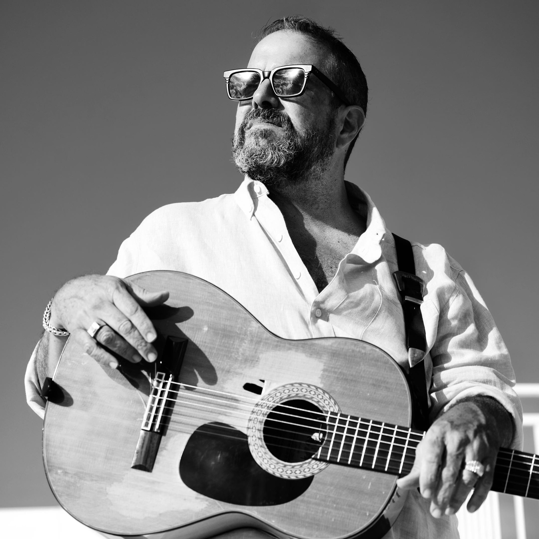 Mavericks Frontman Raul Malo Dies at 60