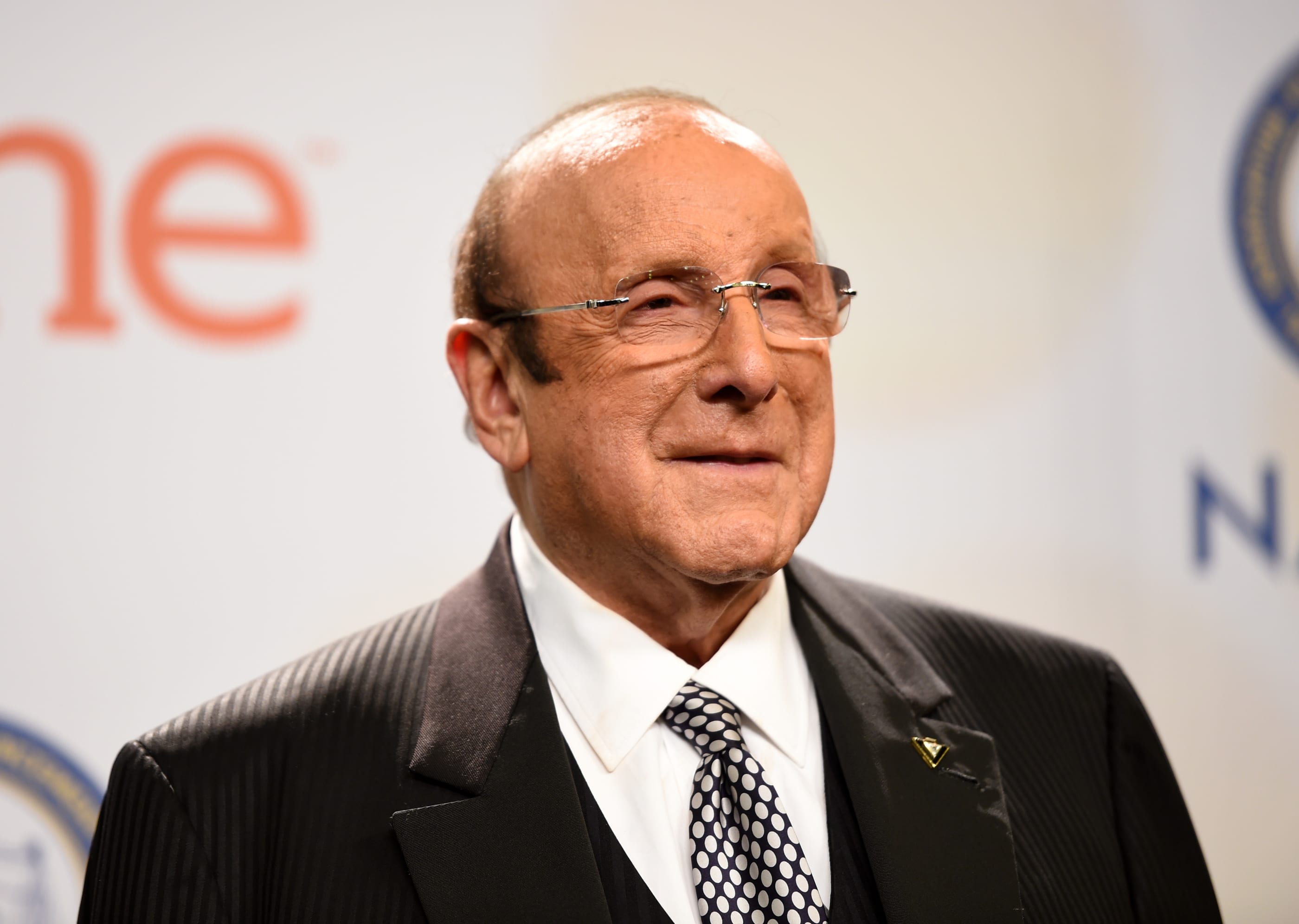 Clive Davis, Whose "Golden Ears" Shaped the Sound of Popular Music ...