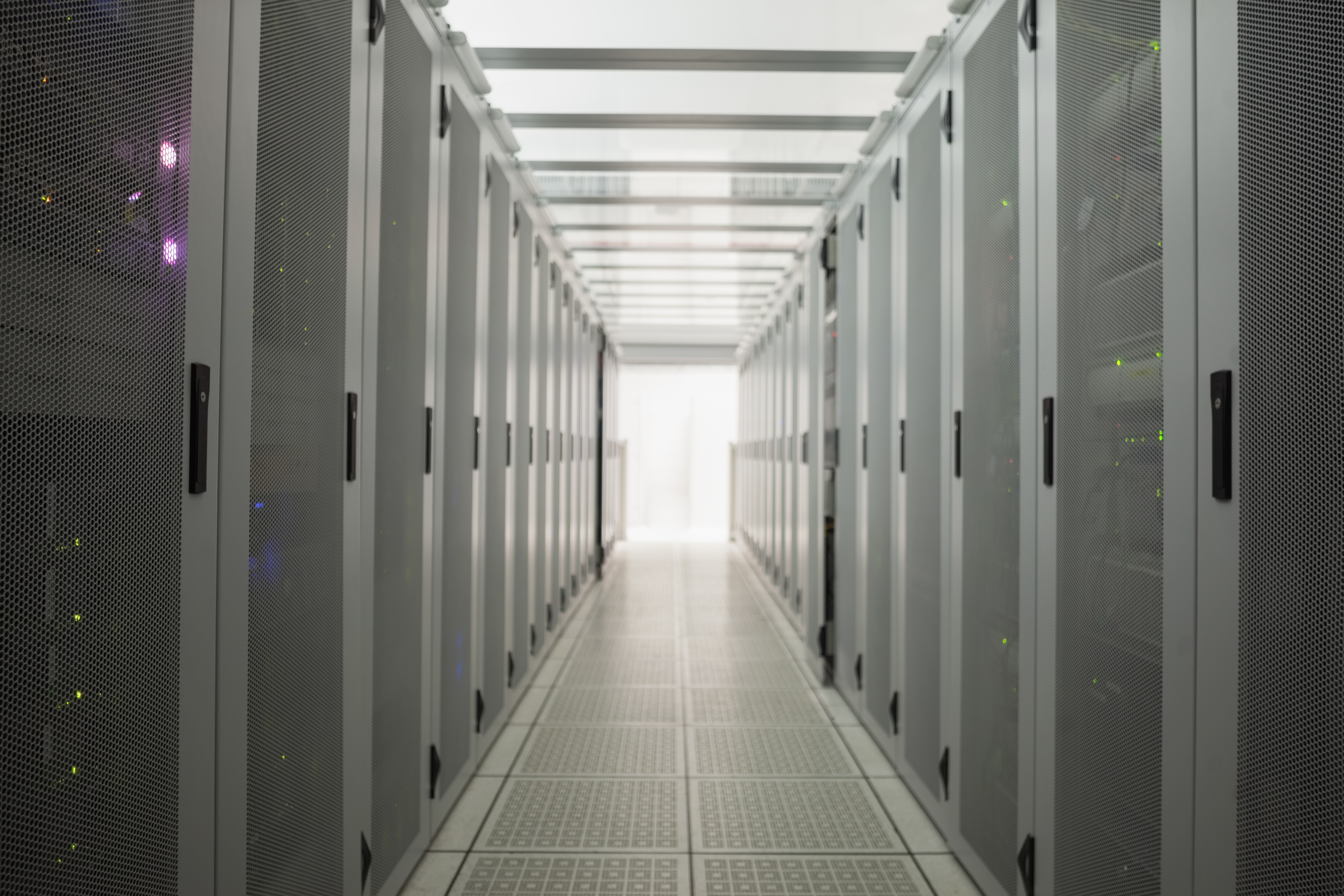 The Benefits of Renting One or More Racks in a Data Center