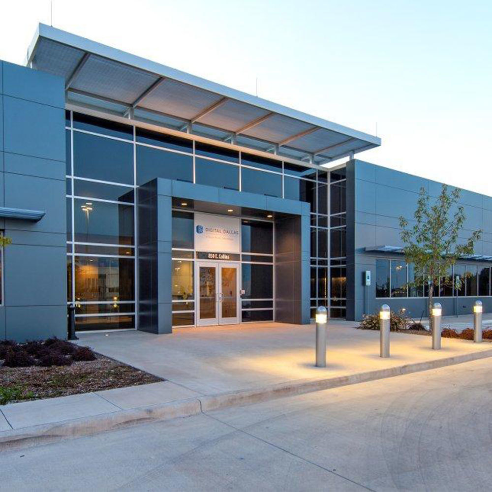 Equinix: DA7 Plano Data Center