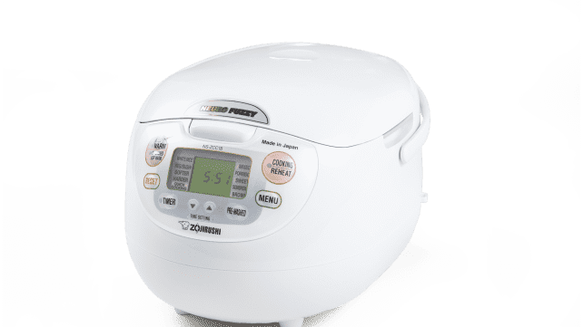 The Best College Kitchen Gear, According to a College Senior | America ...