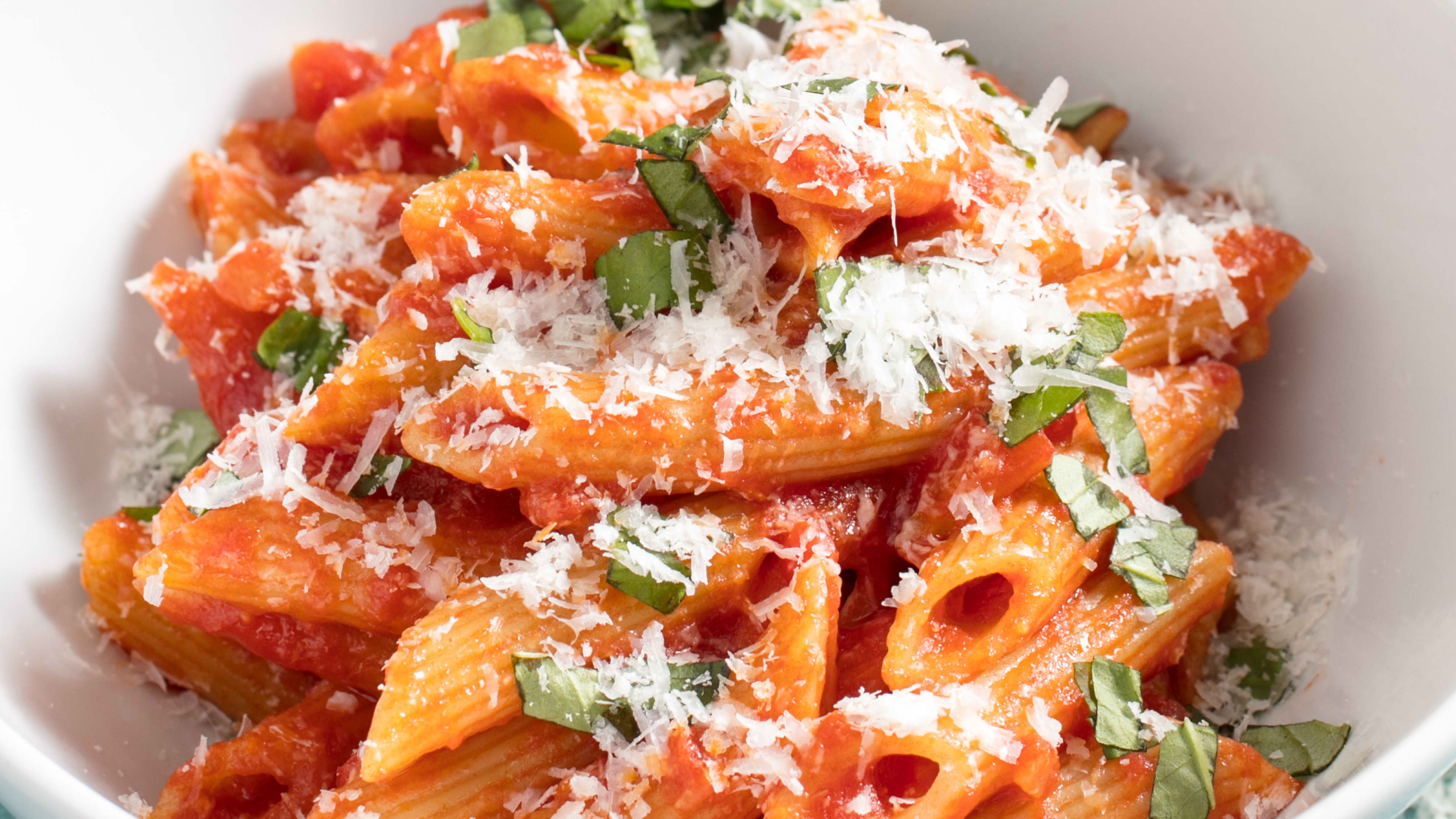 For Faster, More Flavorful Pasta, Cook the Noodles Right in the Sauce ...