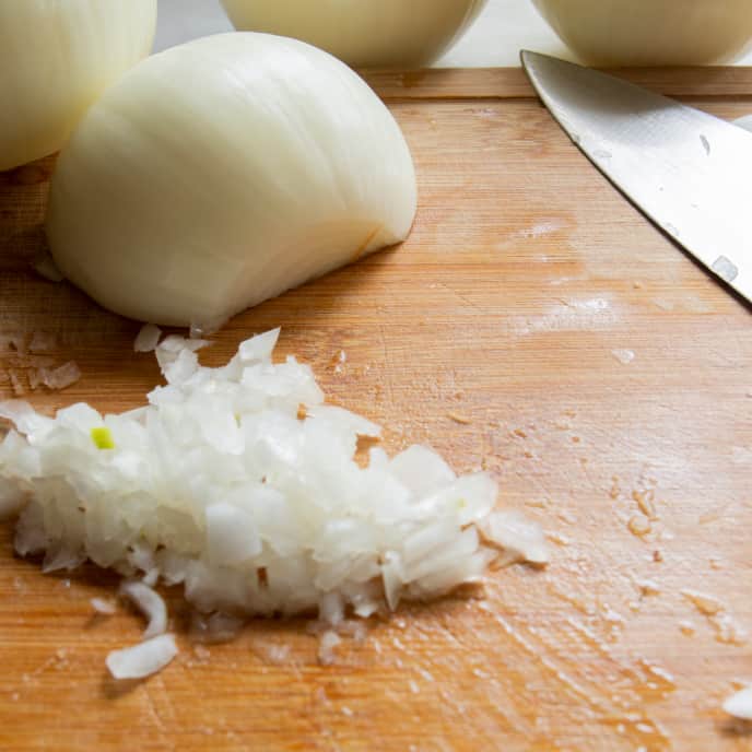 The Easiest, Best Way to Cut an Onion? Learn the Leapfrog Technique ...