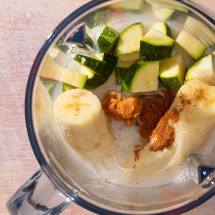 For the Best Smoothies, the Order of Ingredients Matters | America's ...