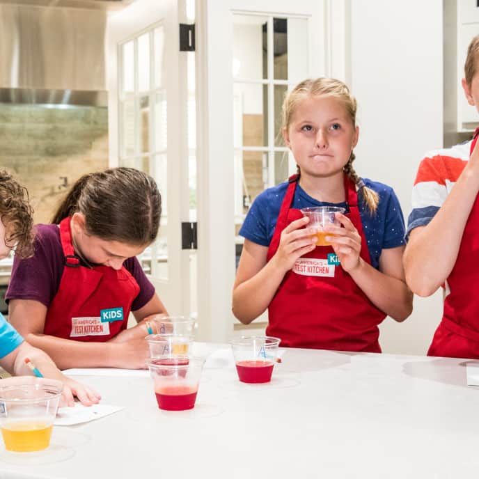 6 Hands-on Activities to Encourage Learning in the Kitchen | America's ...