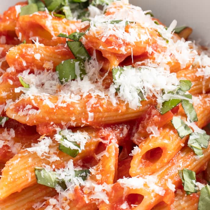 For Faster, More Flavorful Pasta, Cook the Noodles Right in the Sauce ...