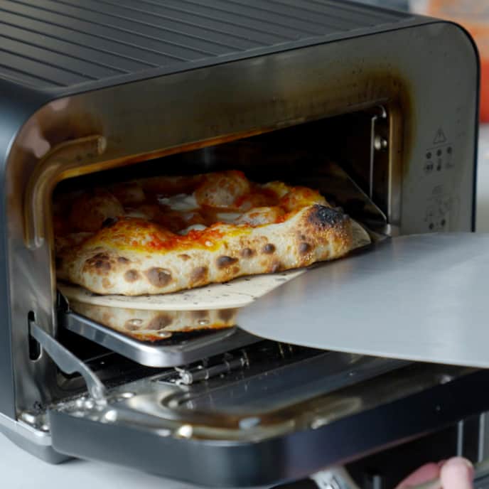 how to cook pizza electric oven