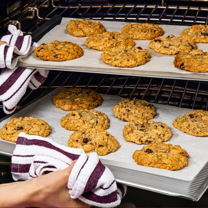 how to cook cookies without cookie sheet