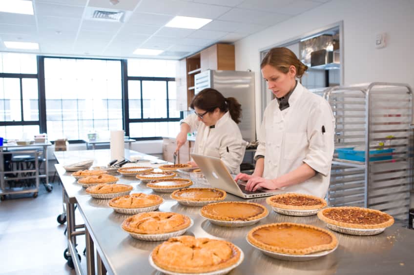 The Best Pie Servers | America's Test Kitchen