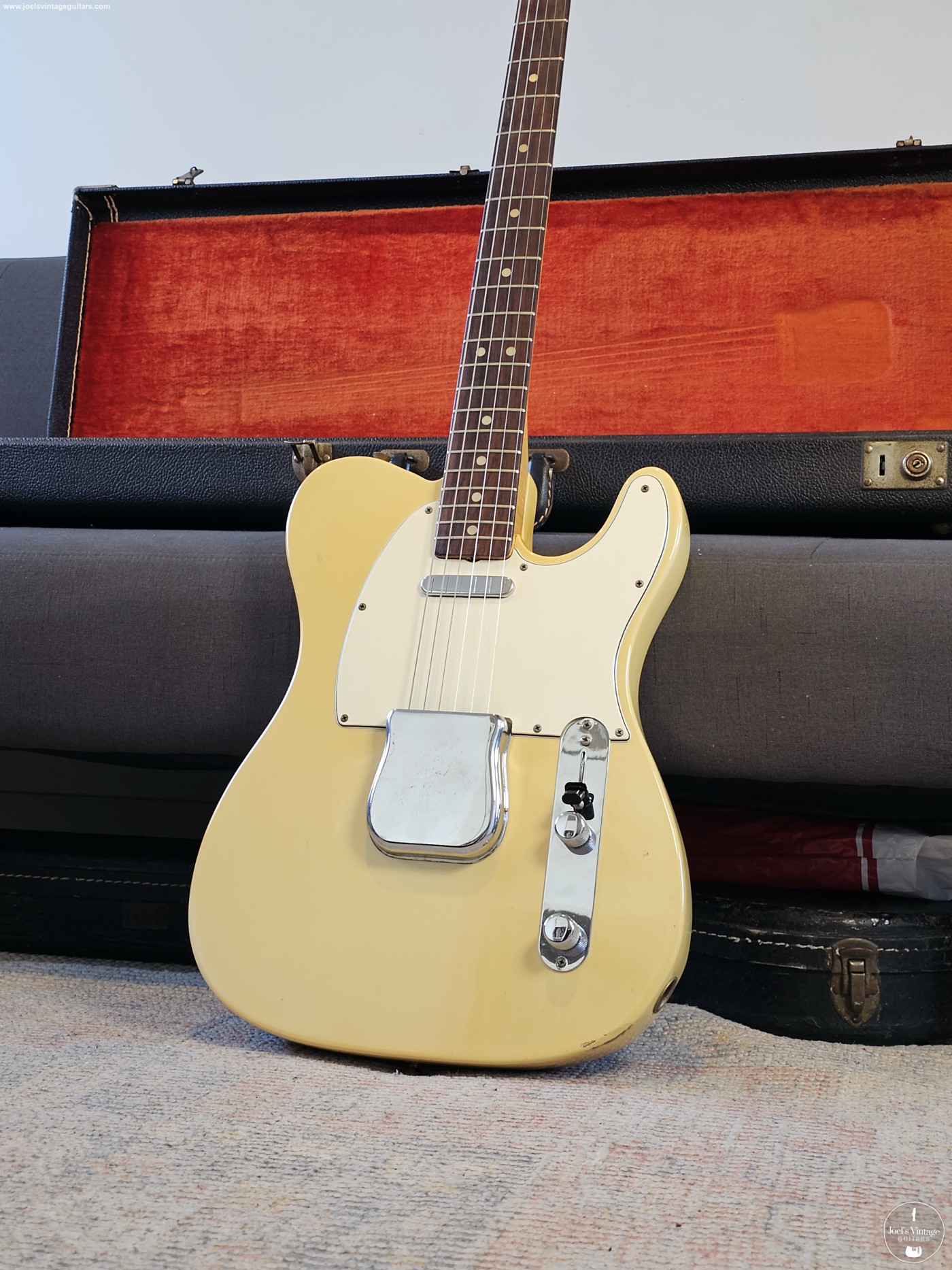 Joel's Vintage Guitars | Fender Telecaster 1968 Blonde w Rosewood Board