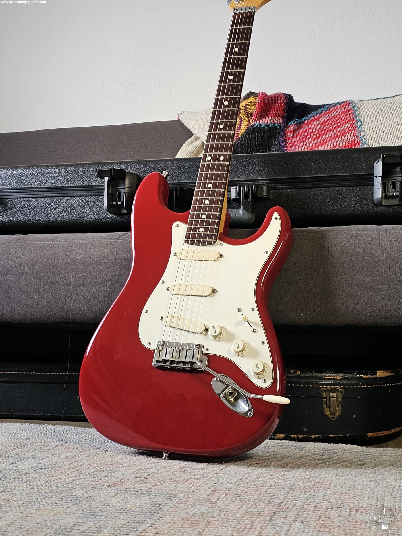 Joel's Vintage Guitars | Fender Stratocaster Plus Red 1987