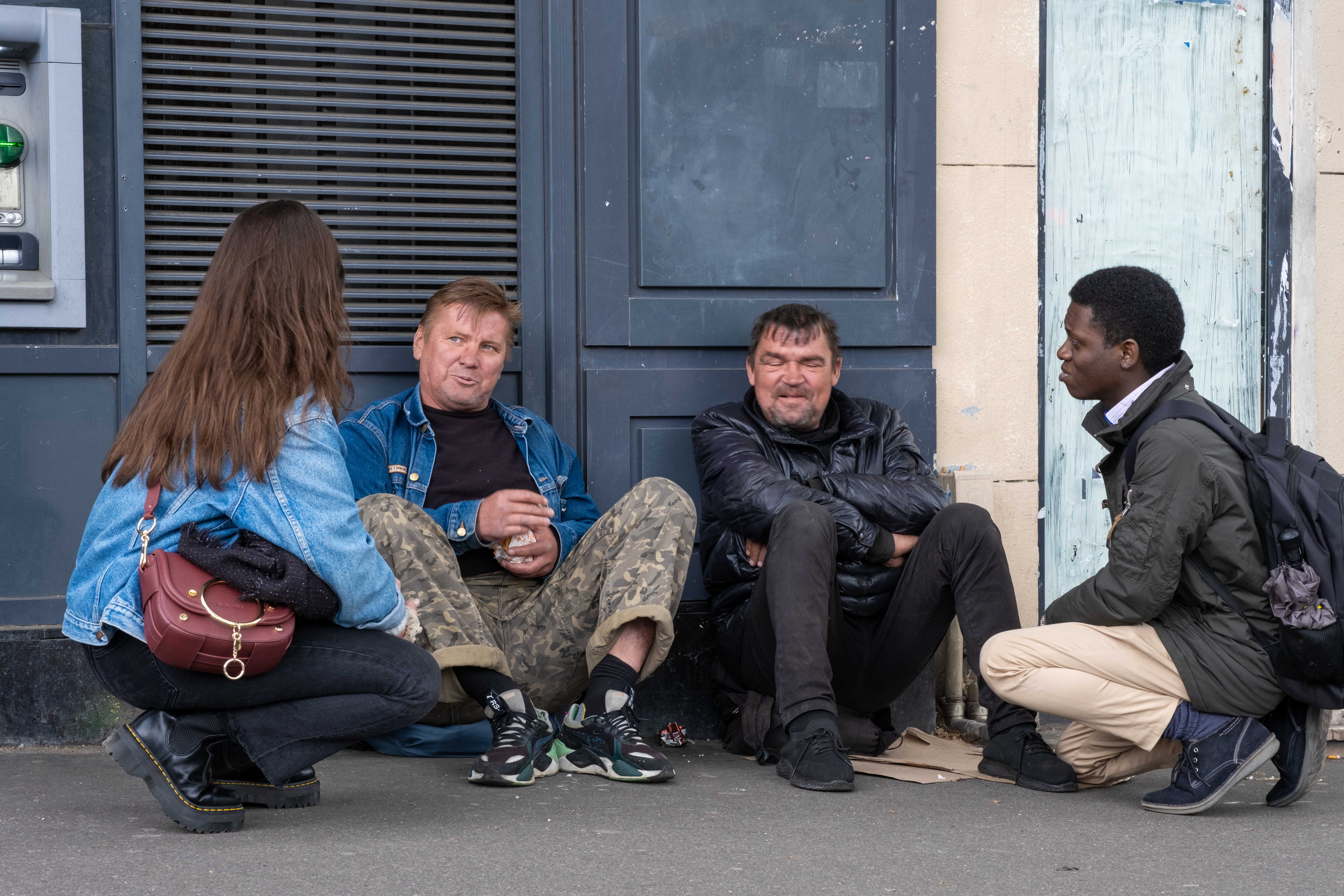 Aux Captifs la libération à Lyon : à la rencontre des personnes ...