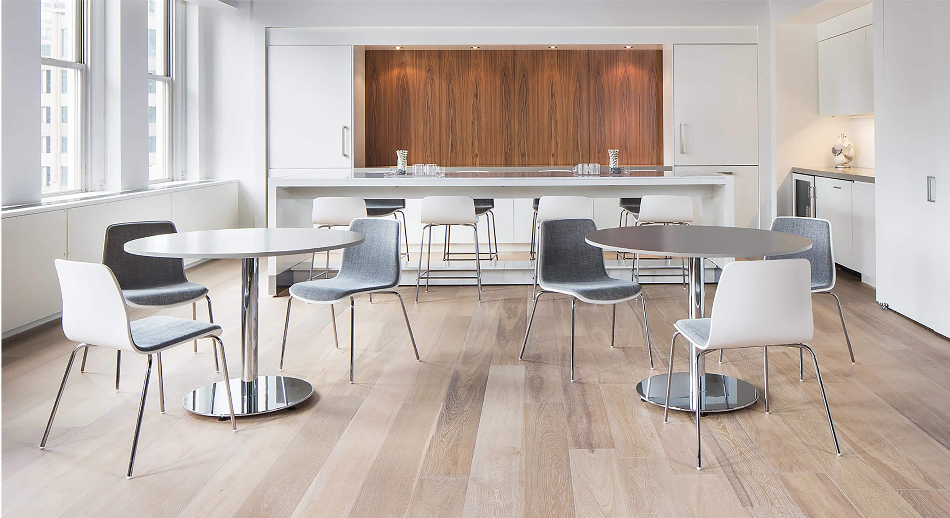 Andaz Stool