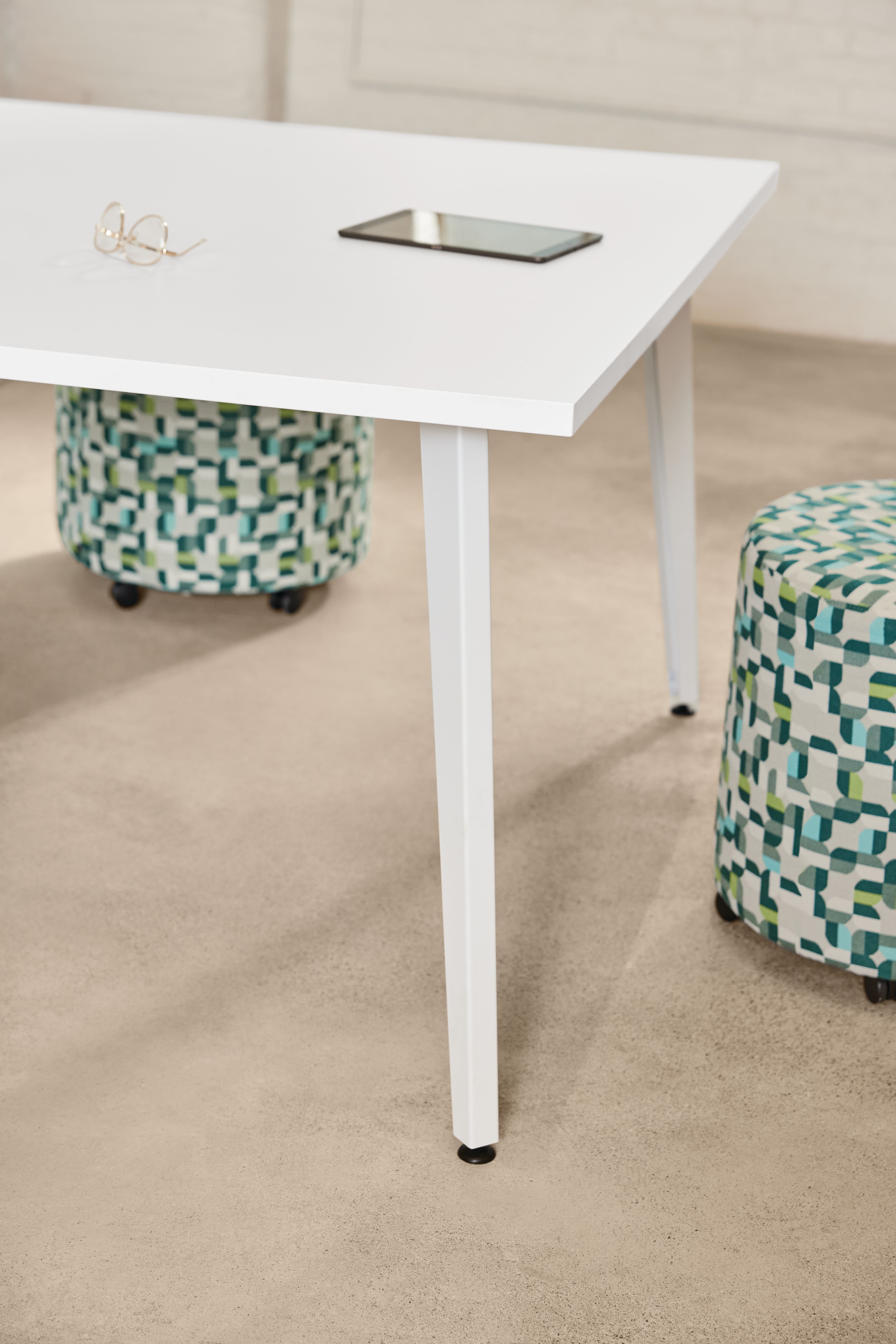 HON-Empower-Cliq-500-010 | HON Office Furniture