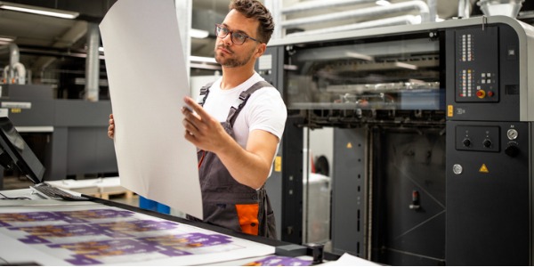 What does a printmaker do? - CareerExplorer