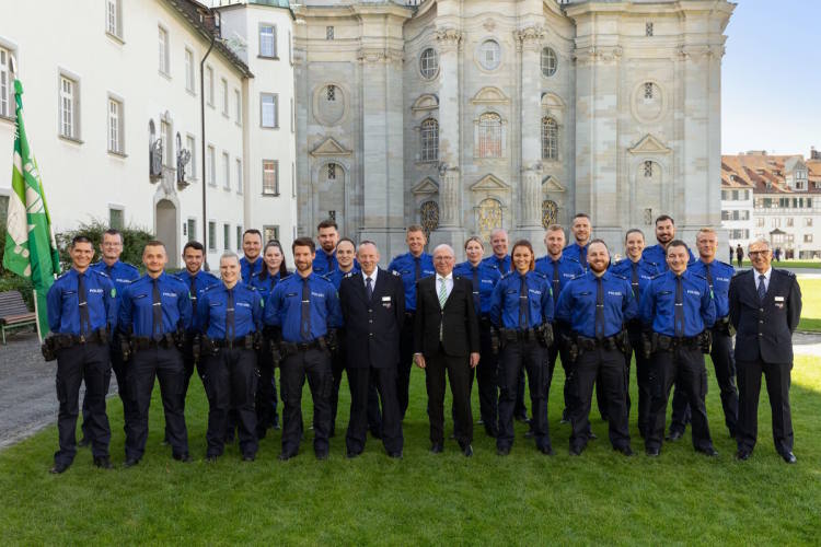 St.Gallen - 19 neue Polizisten
