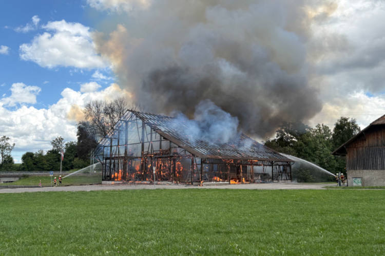 Tänikon TG – Brand einer Scheune
