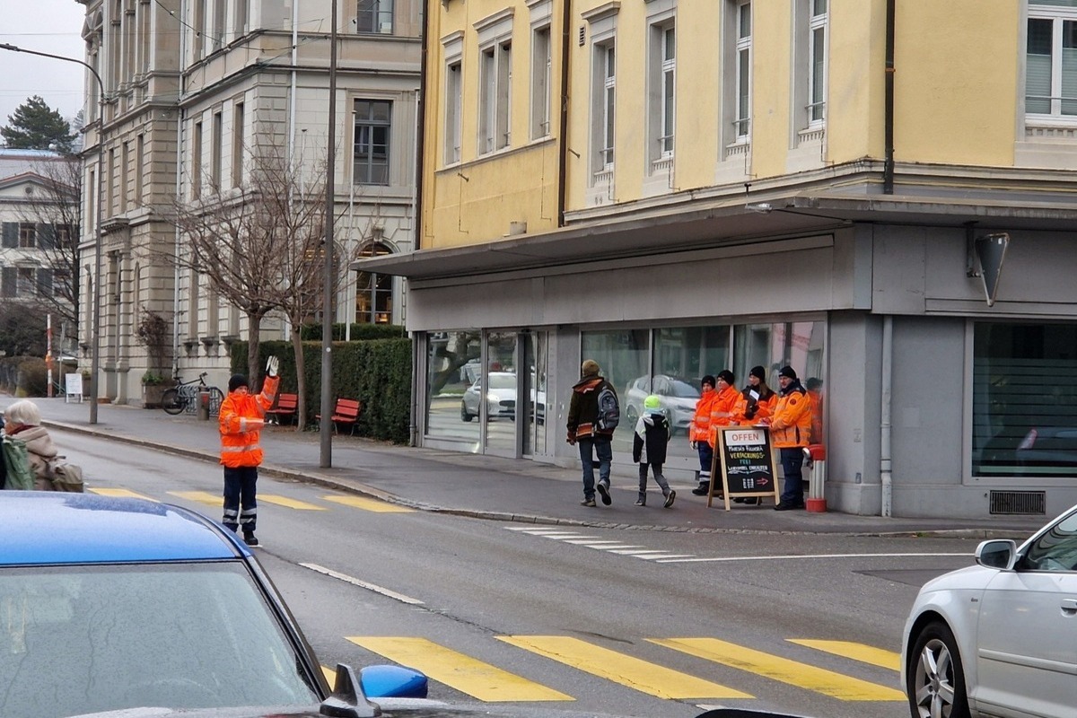 Glarus – Prüfungserfolg der neuen Verkehrskadetten