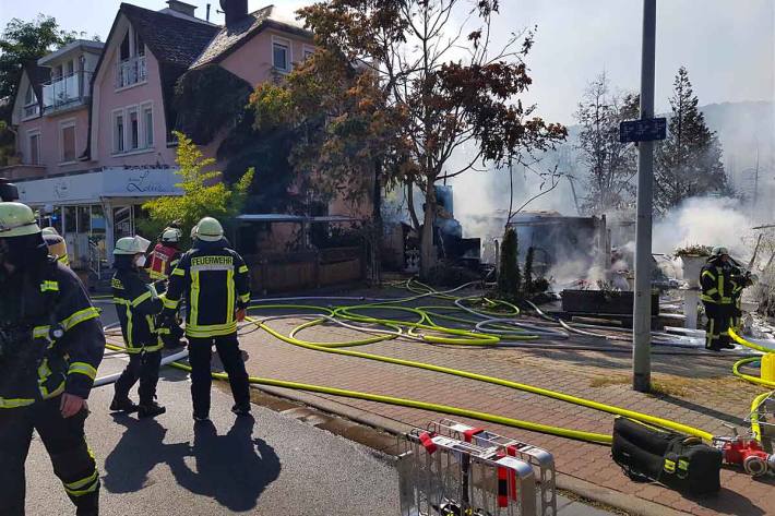 Verletzte in Lahnstein - Brand im Wohnhaus mit Restaurant
