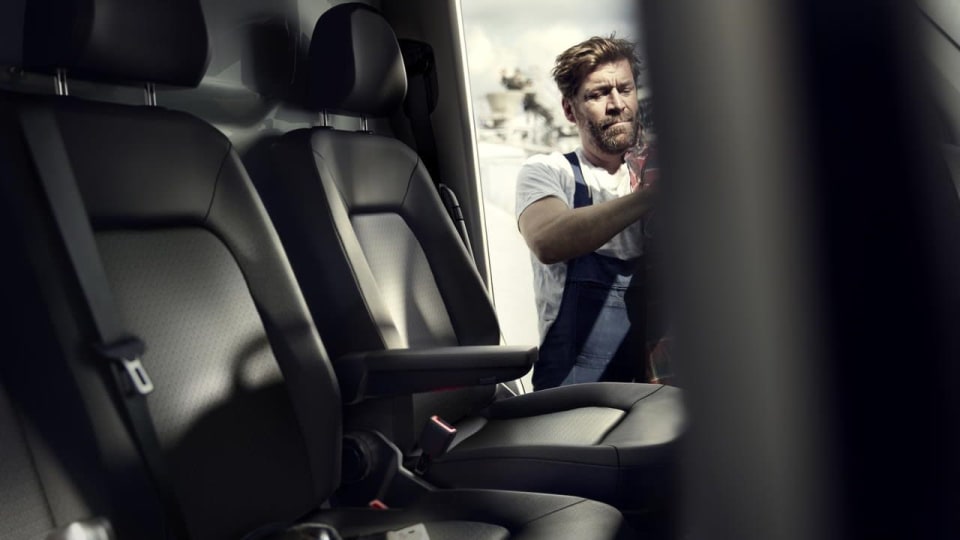 MAN TGE Large Van 3 EXTRA LONG AWD 180 BiTurbo Lion XS High Roof Van ...