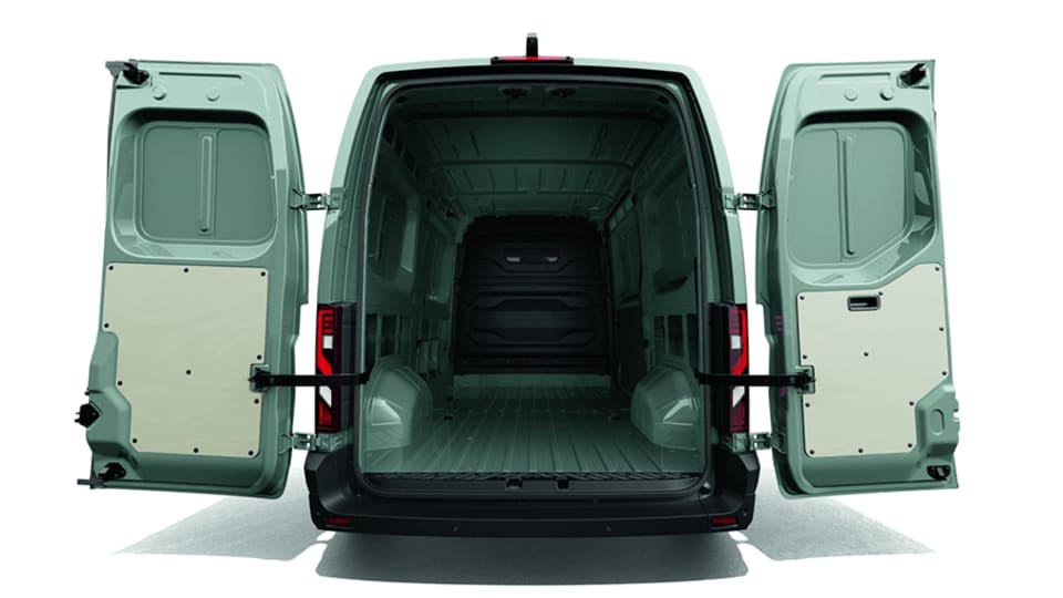 Renault Master Large Van MWB FWD MM35 Blue dCi 150 Advance Medium Roof ...