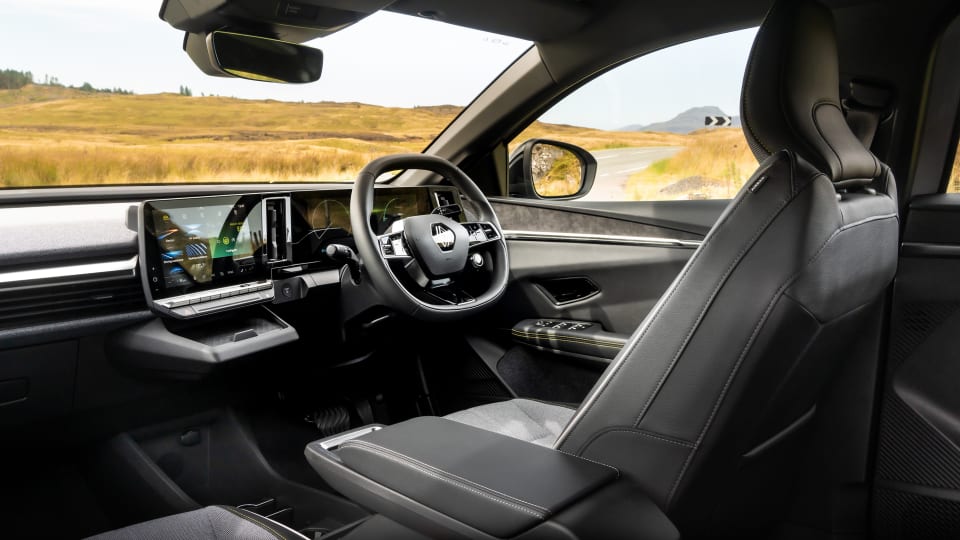 Renault Megane E-Tech Hatchback EV60 160kW Iconic Comfort Range 60kWh ...