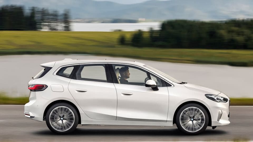 BMW 2 Series Active Tourer 225e xDrive Sport 5dr DCT Lease - Select Car ...