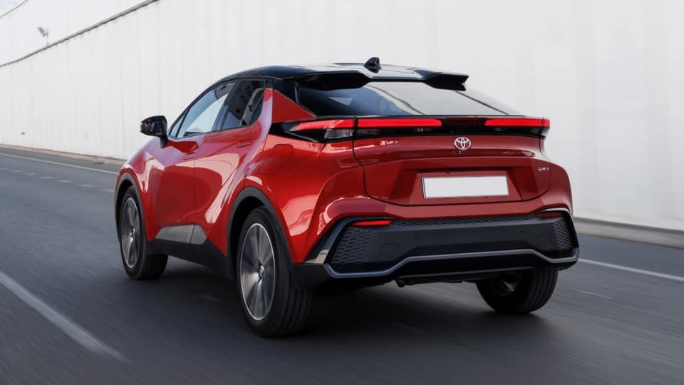 Toyota C-HR Hatchback 1.8 Hybrid Design 5dr CVT Lease - Select Car Leasing