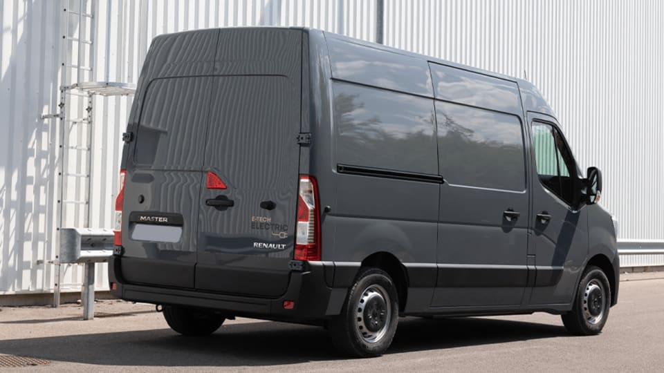 Renault Master E-Tech Large Van E-TECH LWB FWD LM35 57kW 52kWh Advance ...