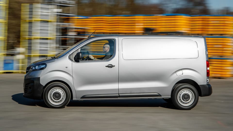 Vauxhall Vivaro Medium Van L1 1.5d 120 Prime H1 Van Lease - Select Van ...