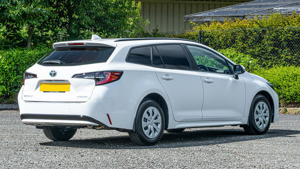 Toyota Corolla Commercial Small Van 1.8 VVT-i Hybrid Commercial Auto ...