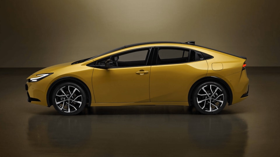 Toyota Prius Plug-in Hatchback 2.0 PHEV Design 5dr CVT Lease - Select ...