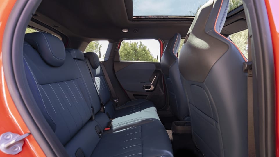 Mini Aceman Hatchback 135kW E Classic 43kWh 5dr Auto Lease - Select Car ...