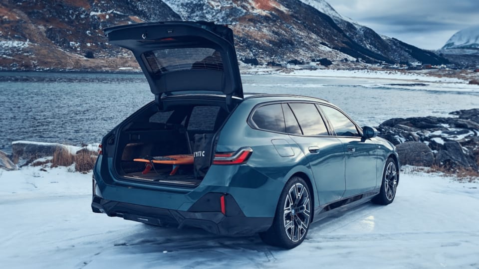 BMW i5 Touring Estate 250kW eDrive40 M Sport 84kWh 4dr Auto Lease - Select Car Leasing