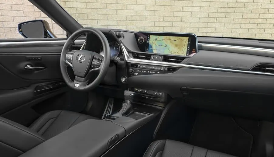 Lexus ES Saloon 300h 2.5 Takumi 4dr CVT Lease - Select Car Leasing