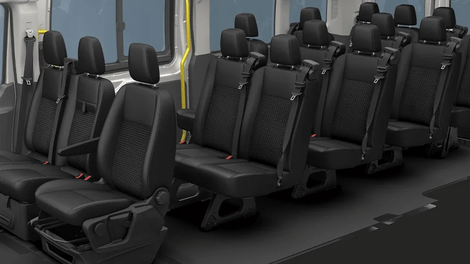 Ford Transit Minibus 460 L4 MINIBUS RWD 2.0 EcoBlue 165ps H3 17 Seater ...