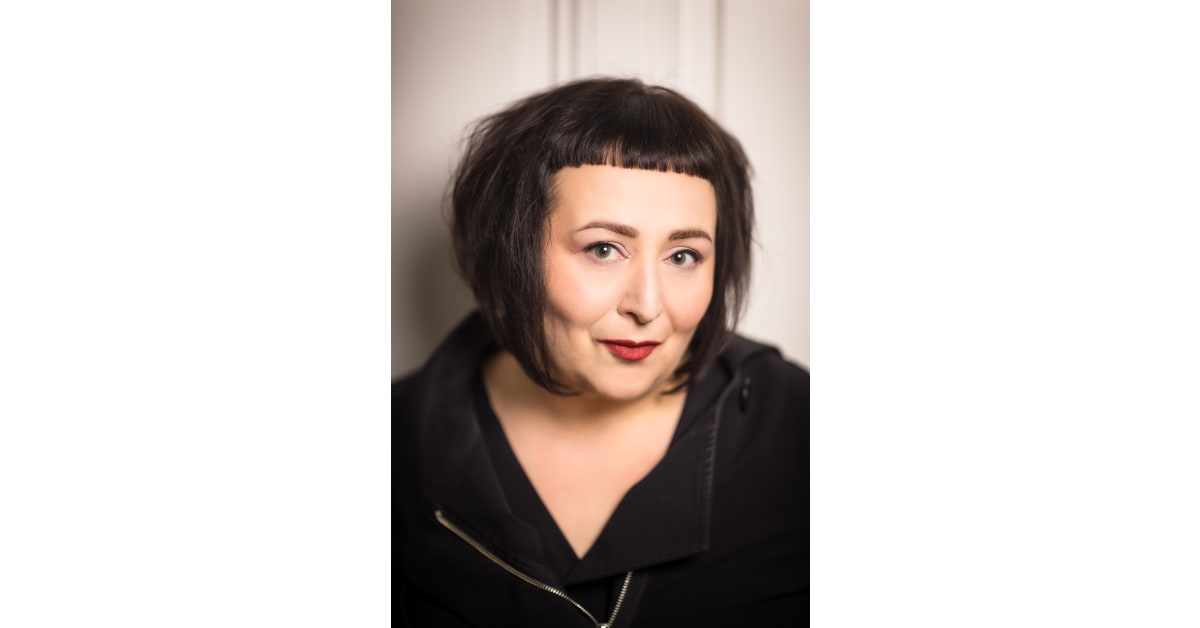 Dazwischen: Ich - Julya Rabinowich | Rowohlt Theater Verlag