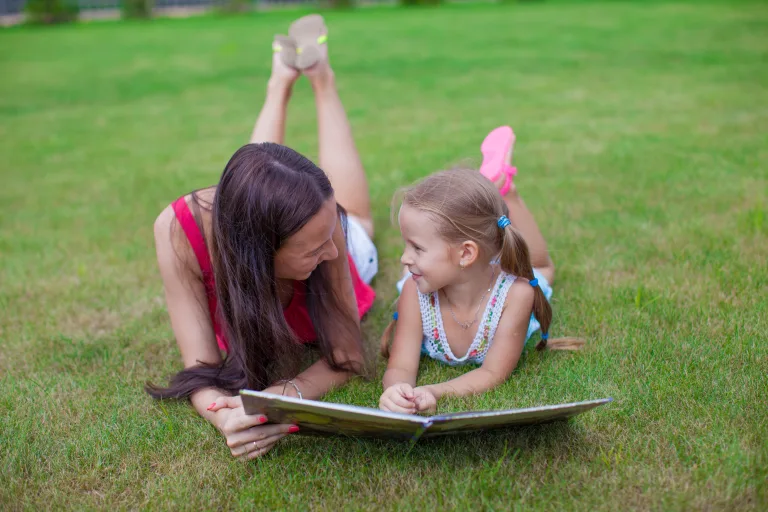 Teaching Your Child to Read: A Parent’s Role | Hooked on Phonics