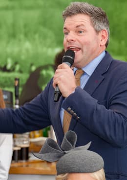 Mark Durden-Smith - Hospitality Finder