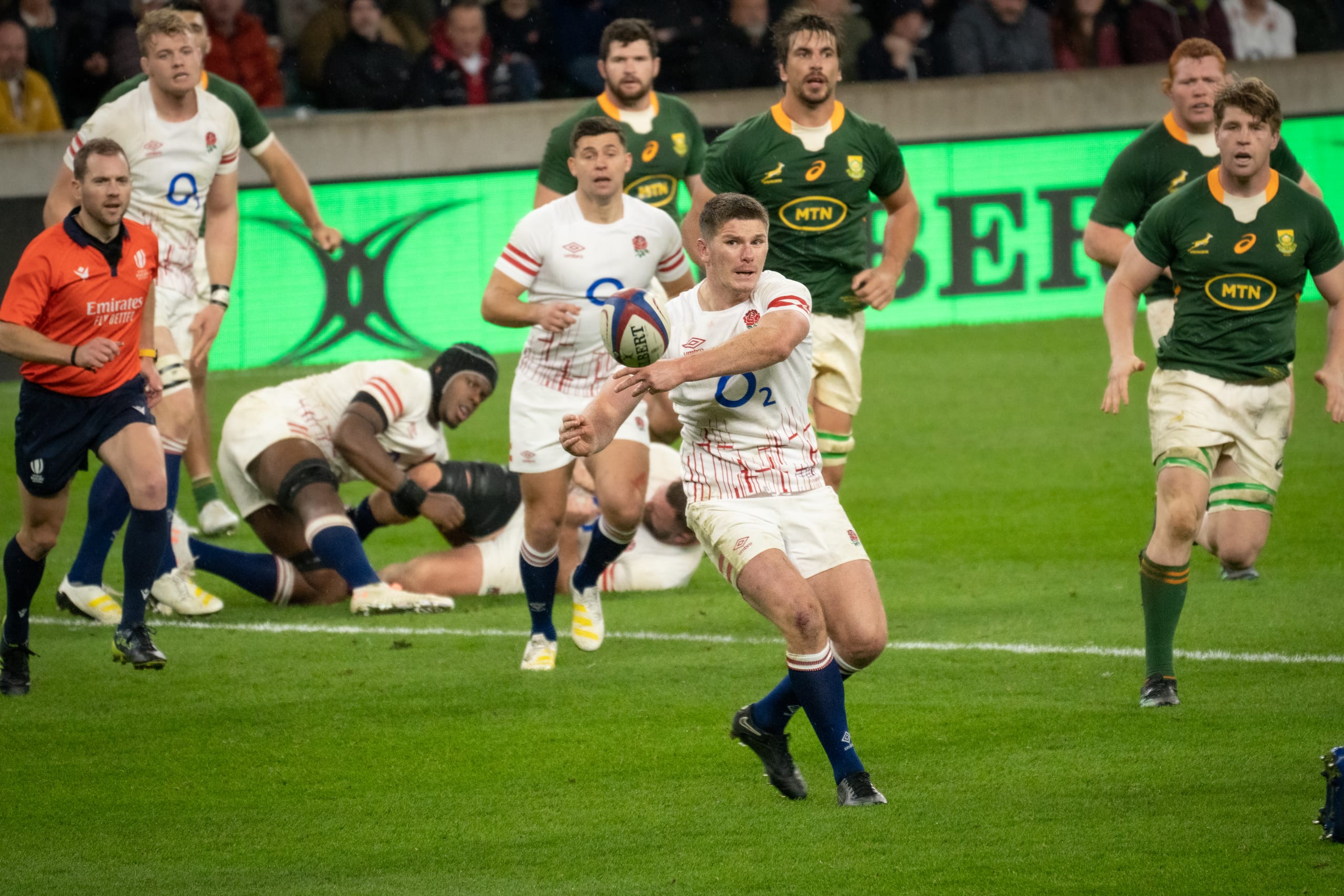 How Can England Rugby Get Back To Winning Ways? - Hospitality Finder