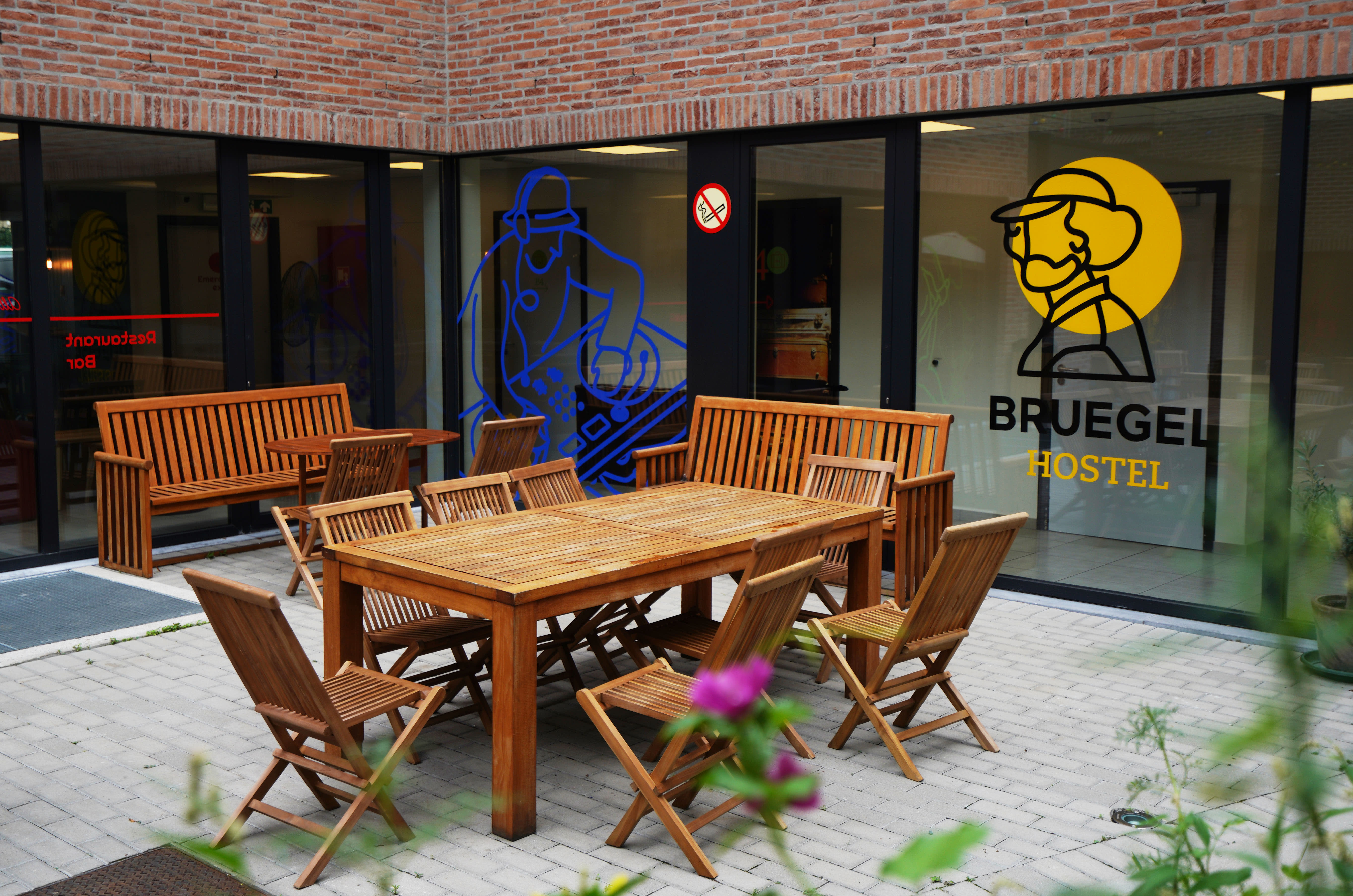 Brussels - Bruegel - Brussels - Belgium - Youth Hostel